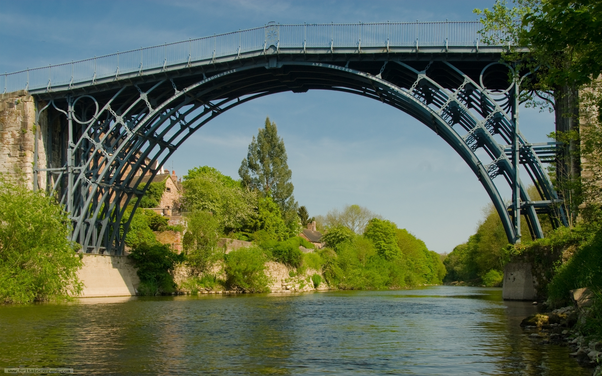 Iron Bridge. 1779 Inghilterra. Il primo ponte in ghisa della storia.